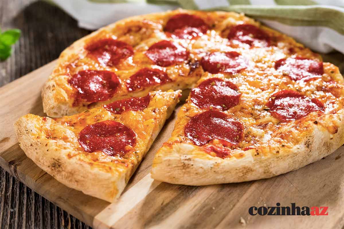 Pizza rústica de calabresa | Cozinha AZ